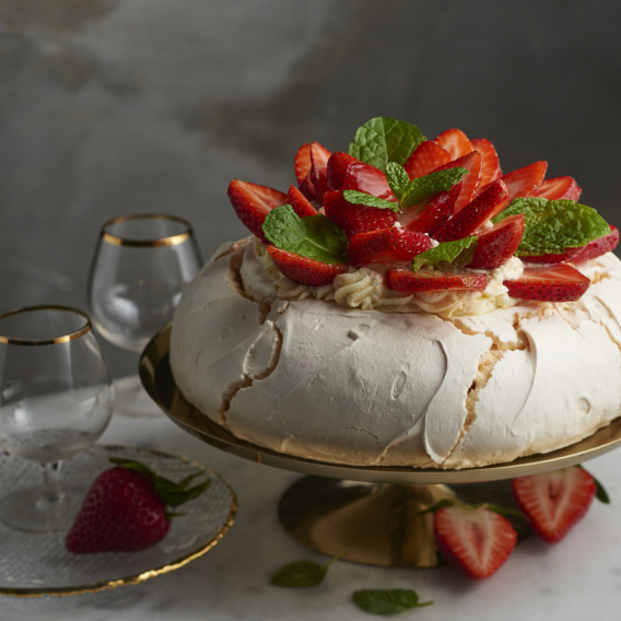 grycanonline > Tort Beza Pavlova duży (10 porcji) WARSZAWA warszawa